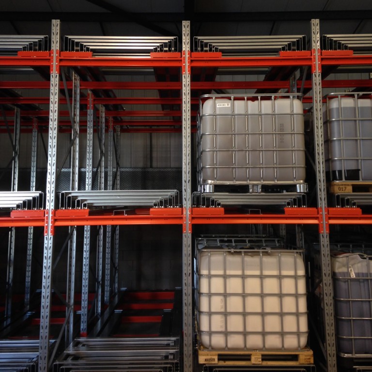 IBC Push Back Racking - Thistle Systems